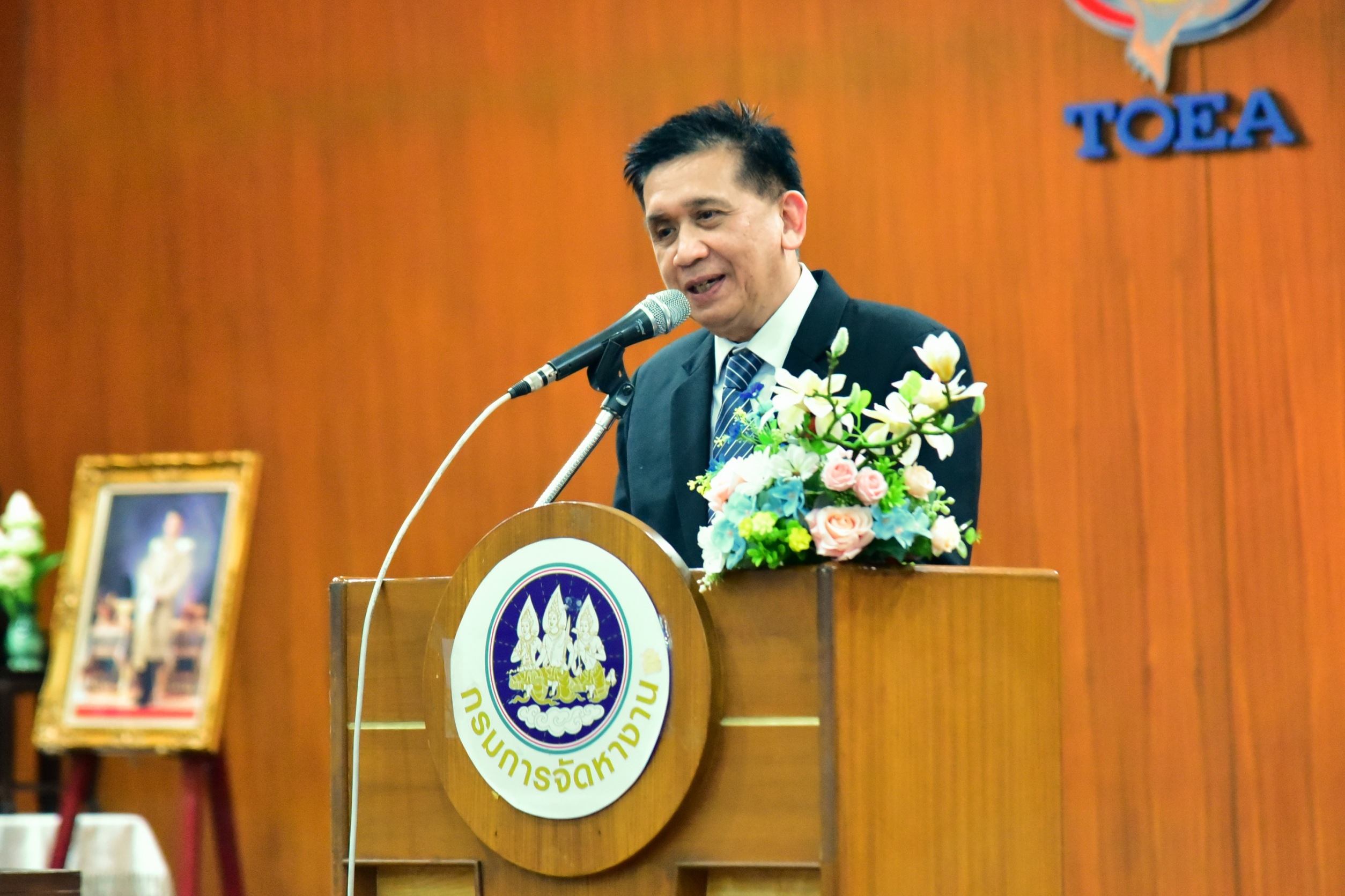 รู้ผลผู้ชนะแน่! อธิบดี กกจ.เผยความคืบหน้าจ้างผลิตใบอนุญาตทำงาน 7,875 ลบ ...