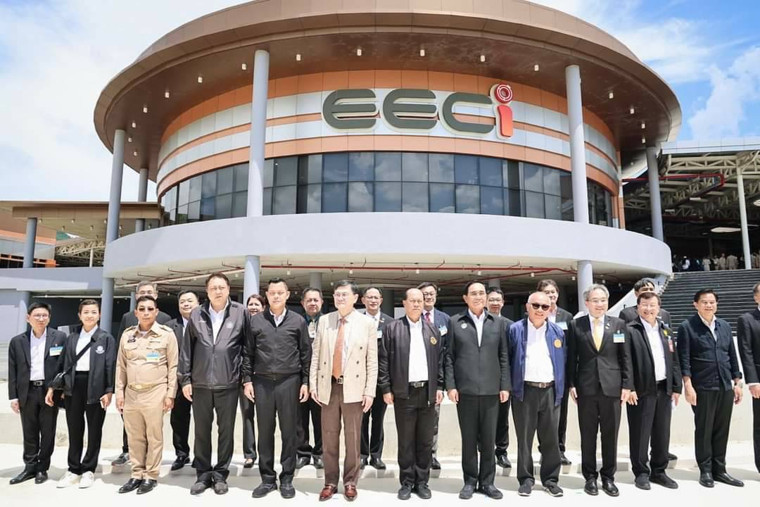 รมว.สุชาติ ร่วมคณะ นายก ลงพื้นที่ระยอง ติดตามความคืบหน้ายกระดับกำลัง ...